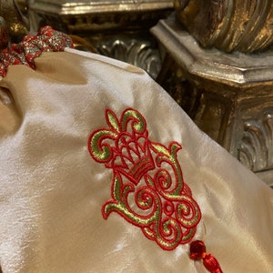 Regency Reticule in a Gold Taffeta With a Stunning Embroidery Design in ...