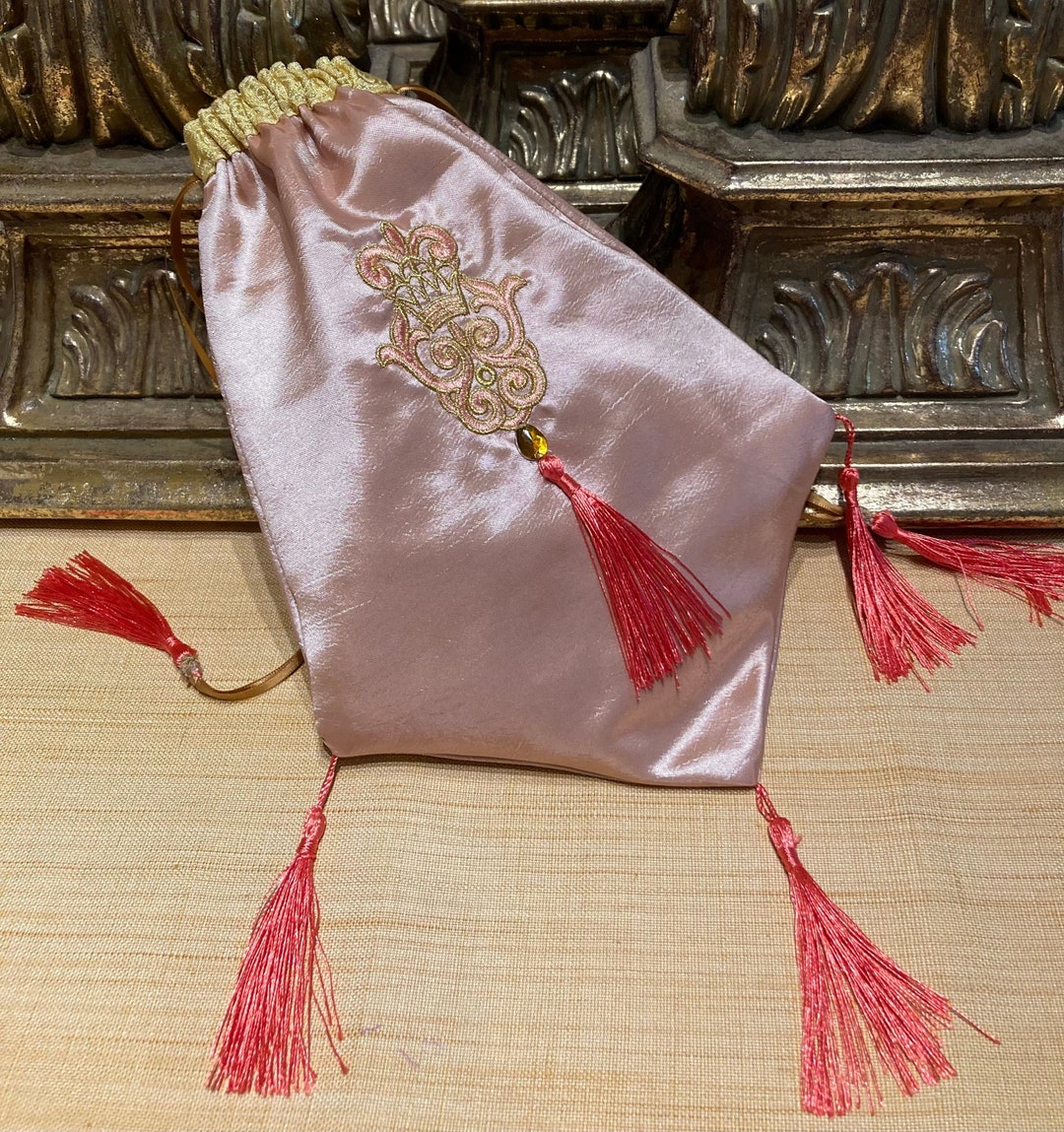 Regency Reticule in a Peach Taffeta With a Stunning Embroidery - Etsy