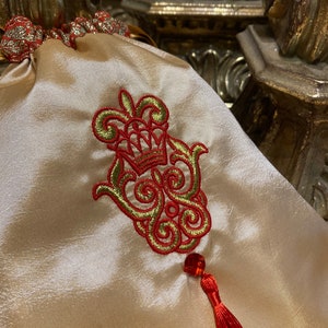 Regency Reticule in a Gold Taffeta With a Stunning Embroidery Design in ...