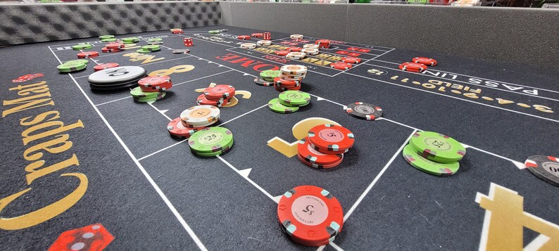 Craps Mat Home Party Game Portable, Lightweight, Comes With Corrugated ...