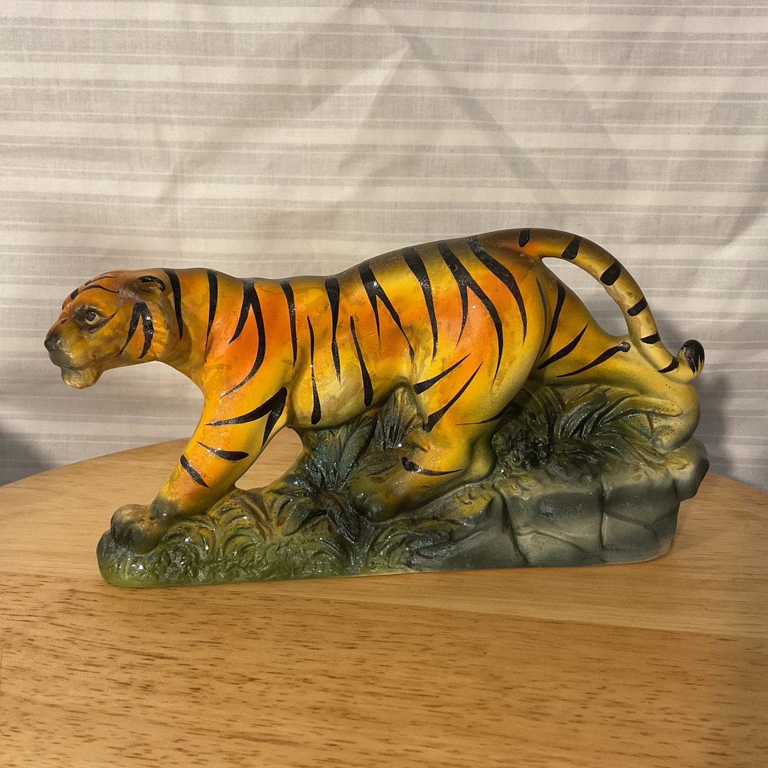 Vintage Ray-gee Pre-1945 Hand Painted Porcelain Tiger Figurine. Made in ...