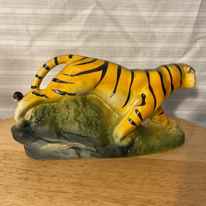 Vintage Ray-gee Pre-1945 Hand Painted Porcelain Tiger Figurine. Made in ...