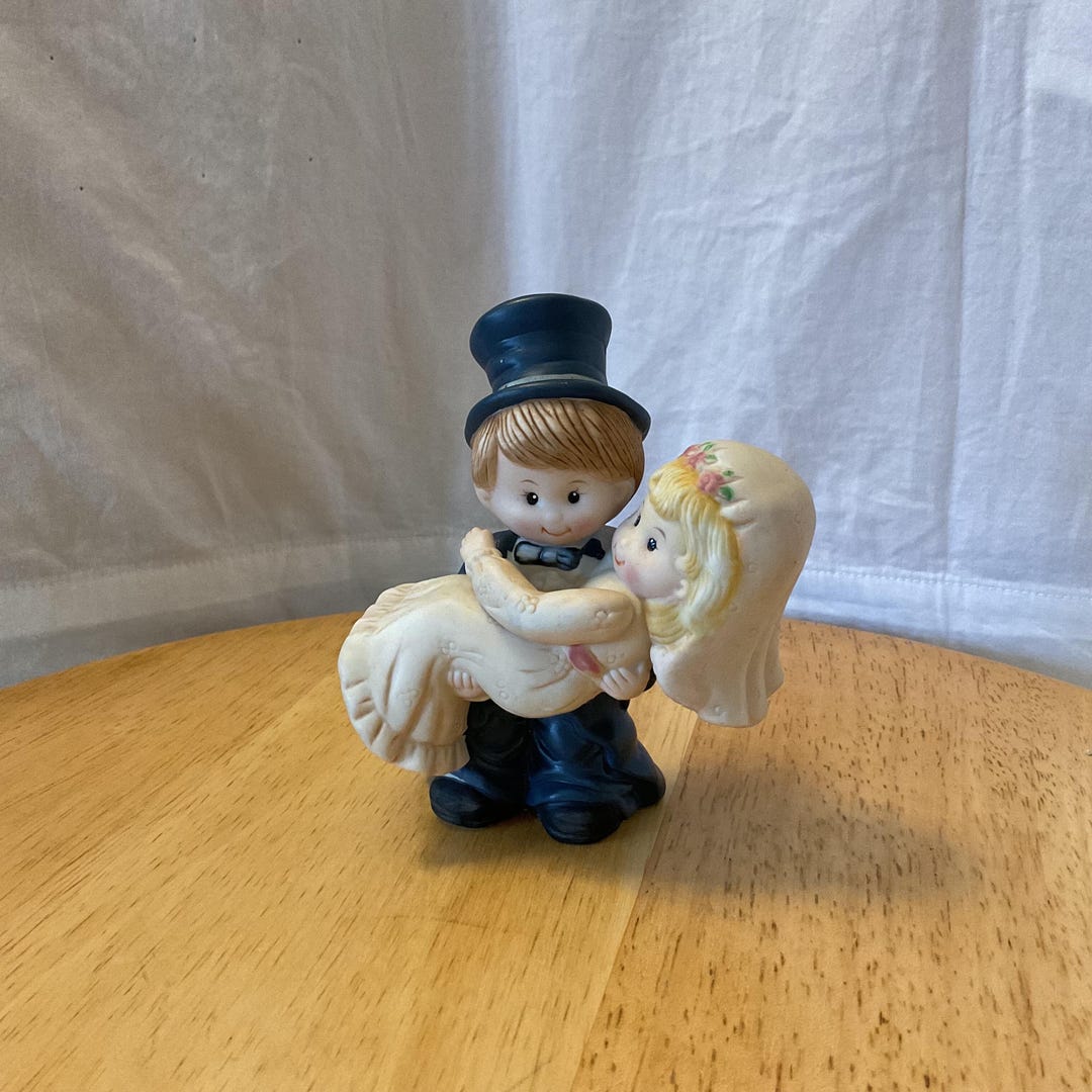 Vintage 1985 Russ Berrie & Co. Wedding Bride and Groom Figurine. Made ...