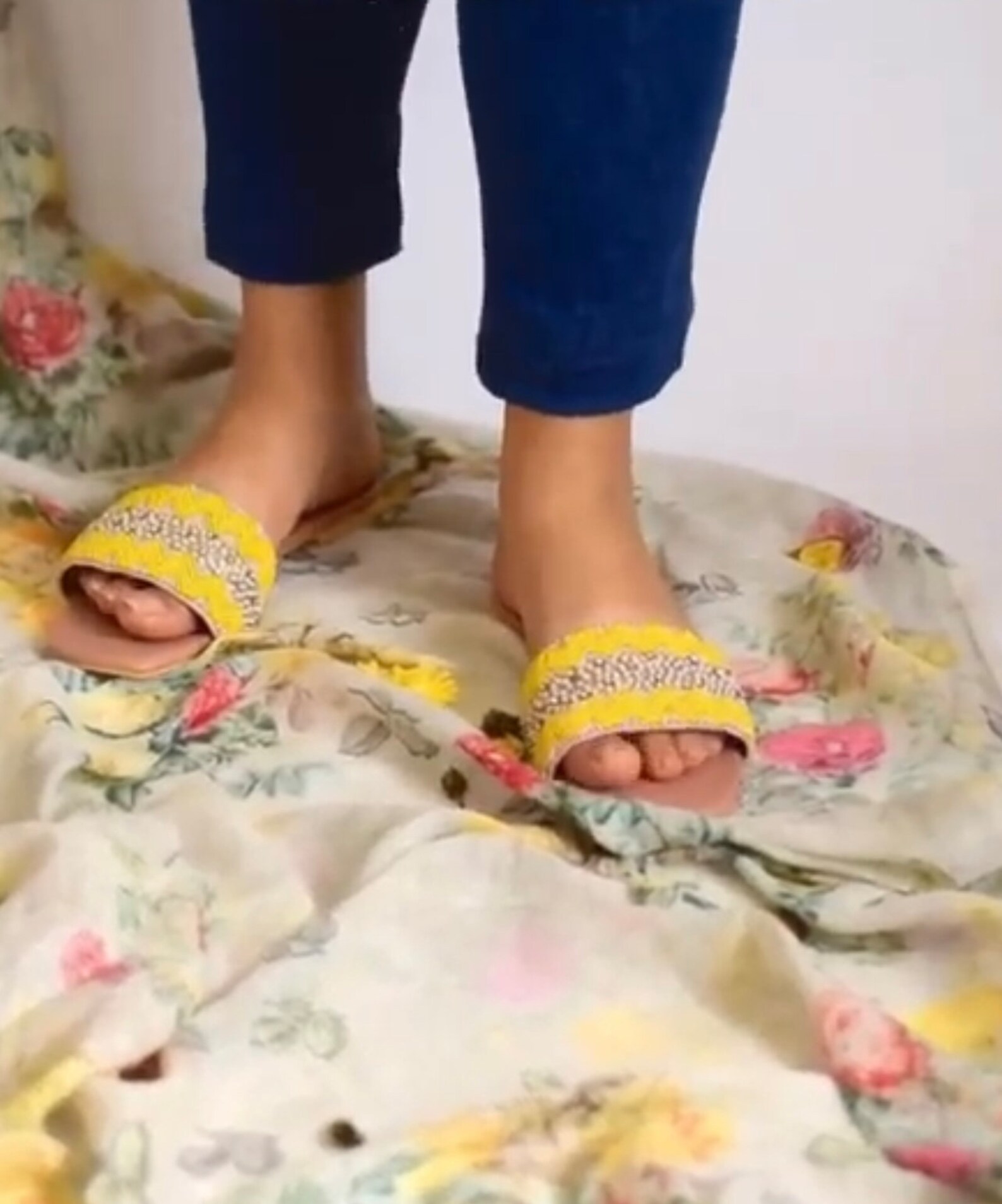Padded Sandal 'lemonade' in Yellow Slip on Style. Comfortable Hand ...