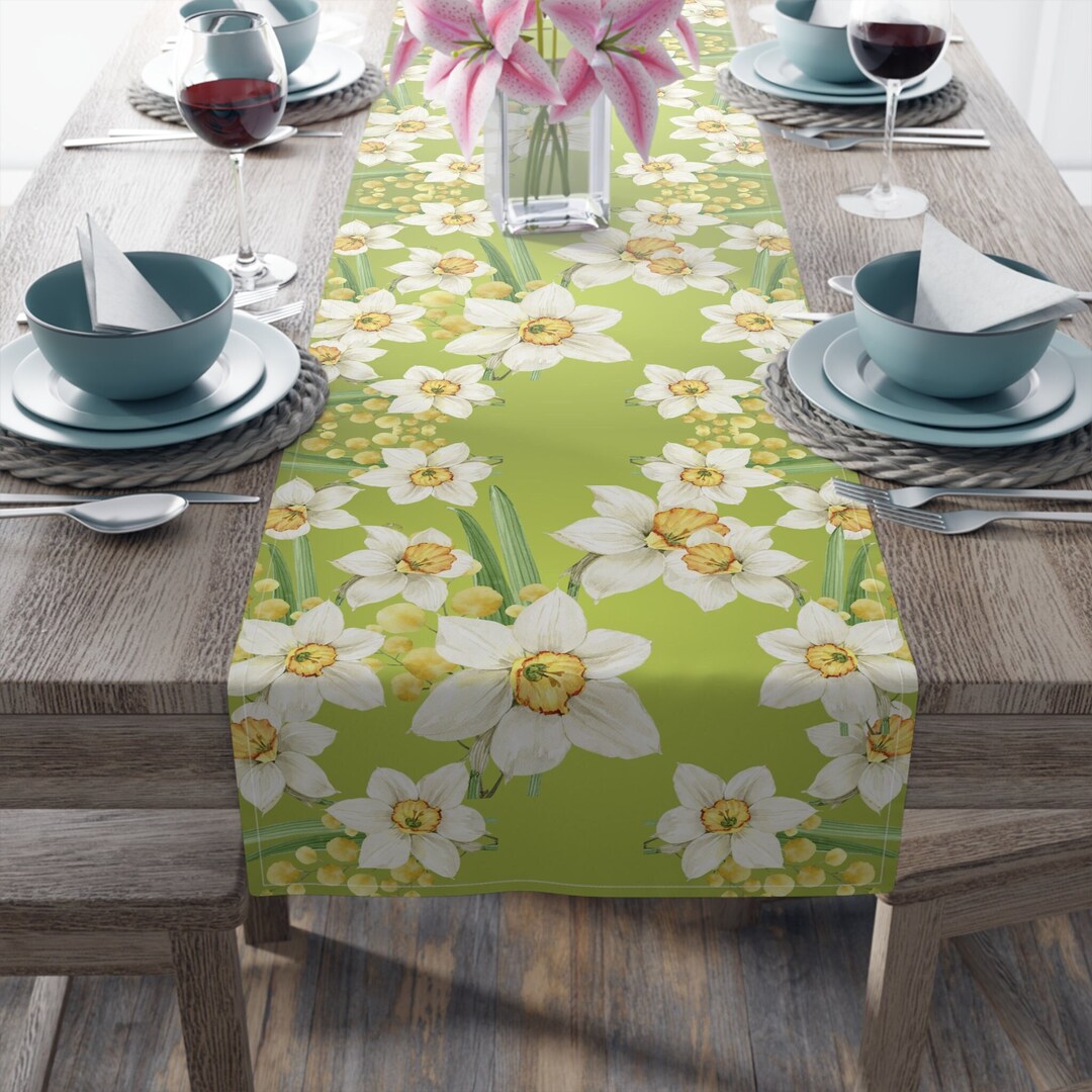Daffodil Table Runner Daffodil Flower Print Beautiful Table Runner ...
