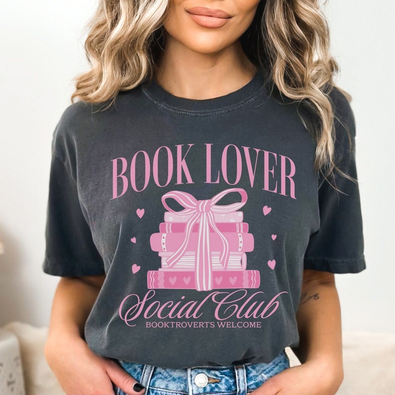 Book Lover Coquette Shirt, Bookish Soft Girl Teacher Gift, Cute ...