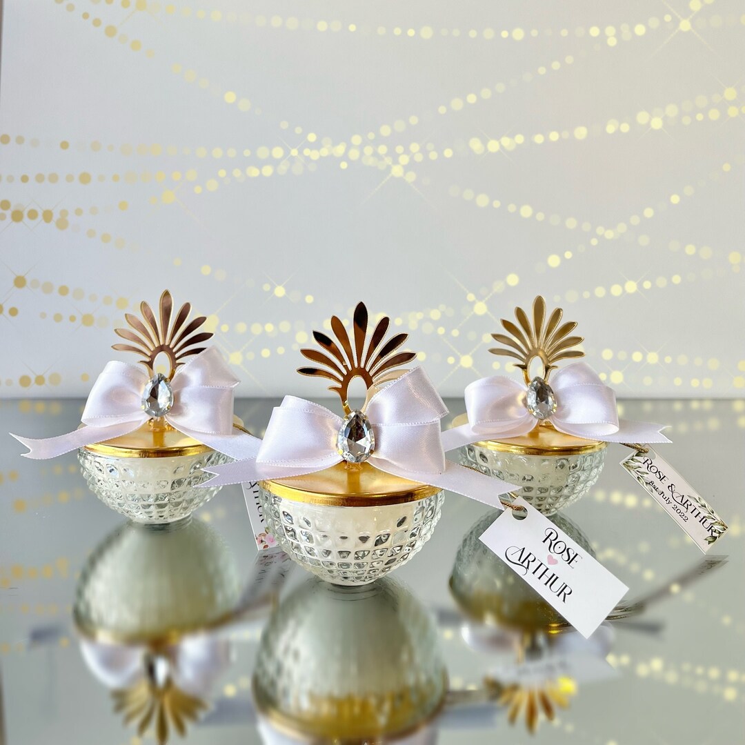 Elegant Gold Wedding Favors for Guest, Personalized Wedding Candle ...