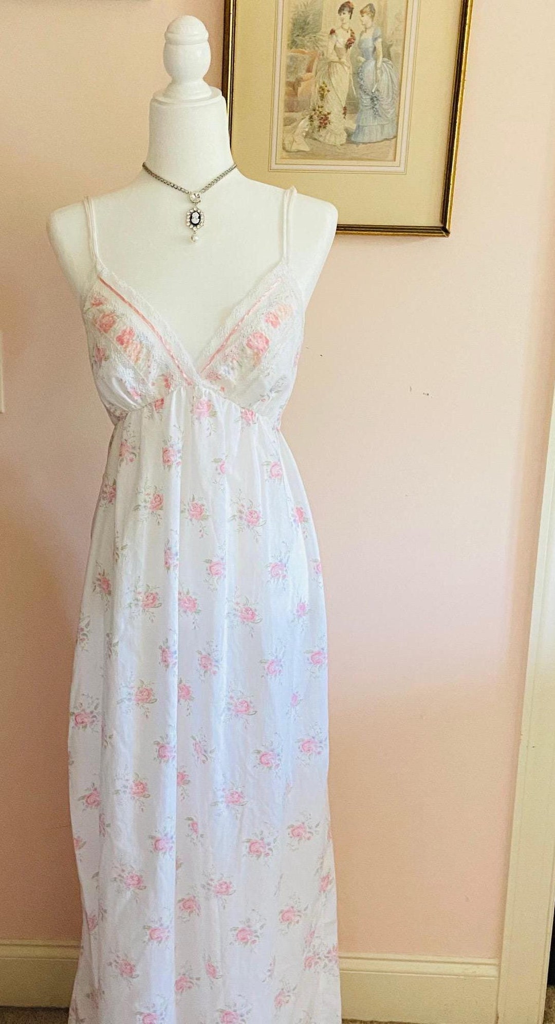 Vintage Cottagecore Nightgown - Etsy