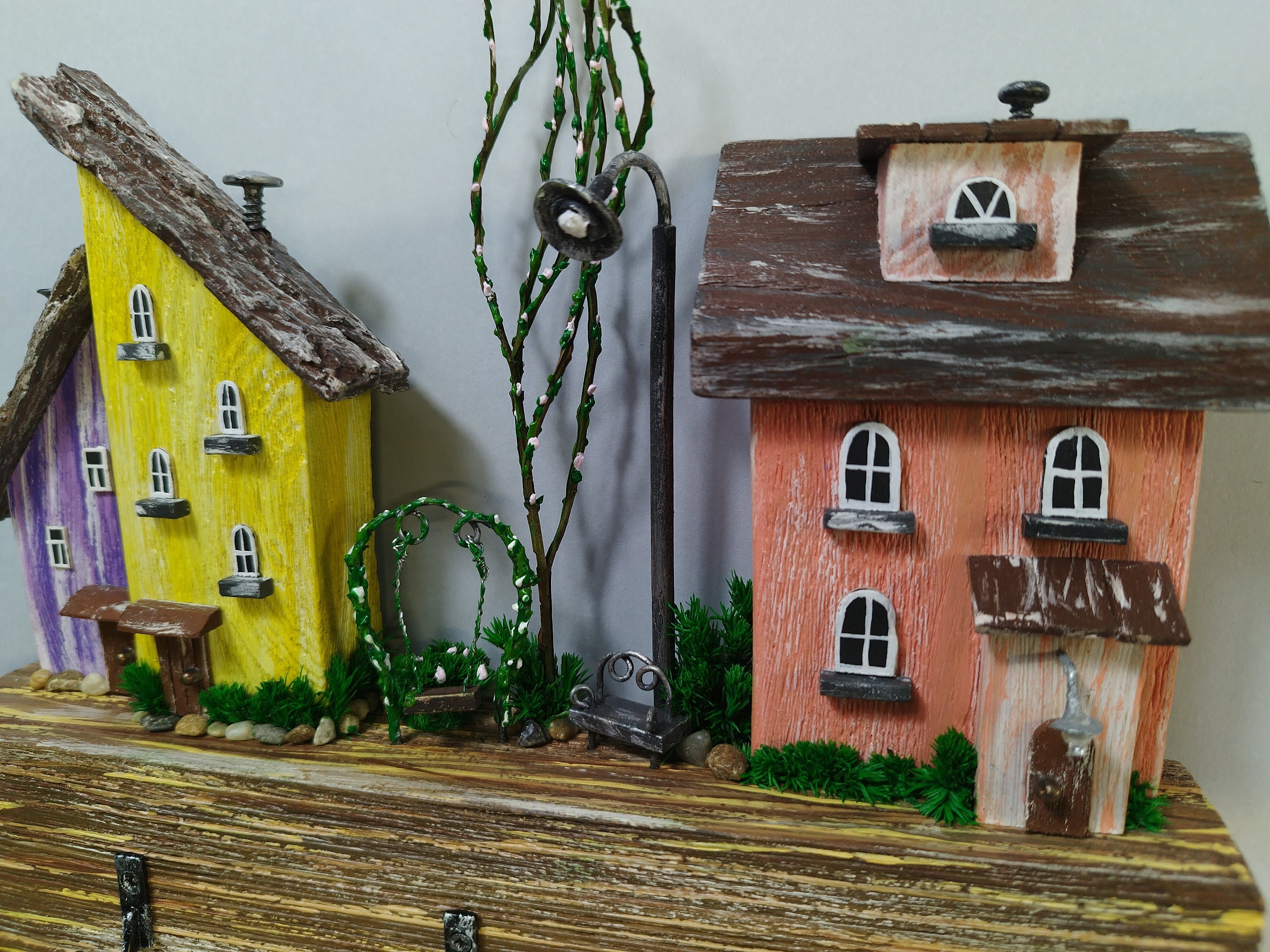 Wooden Key Holder With Colorful Houses on Shelf,7 Hooks,key Organizer ...