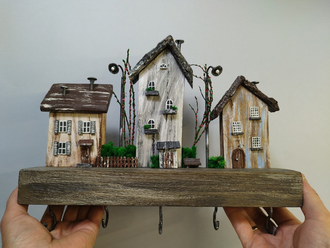 Wooden Key Holder With Colorful Houses on Shelf,5 Hooks,key Organizer ...