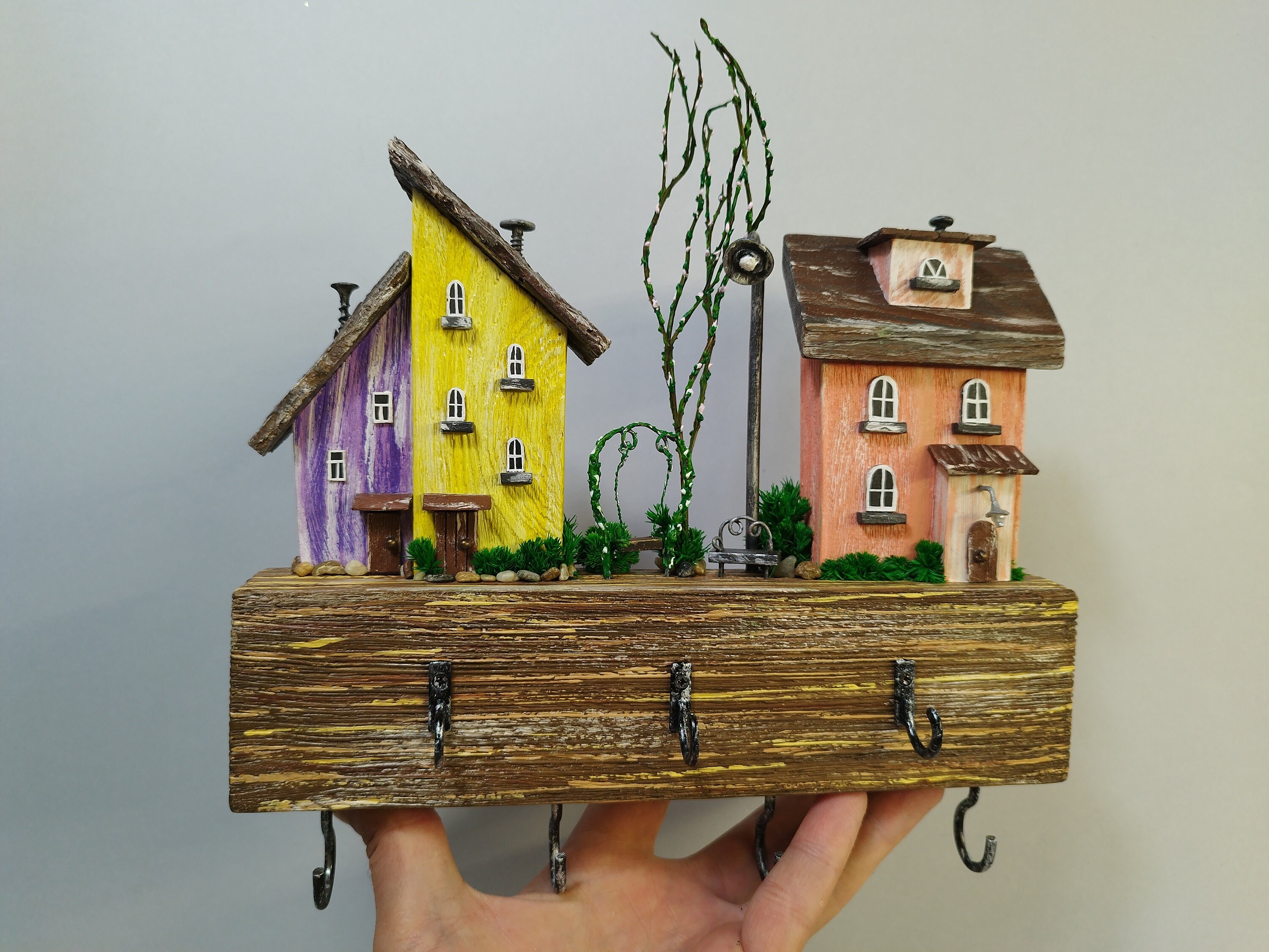 Wooden Key Holder With Colorful Houses on Shelf,7 Hooks,key Organizer ...