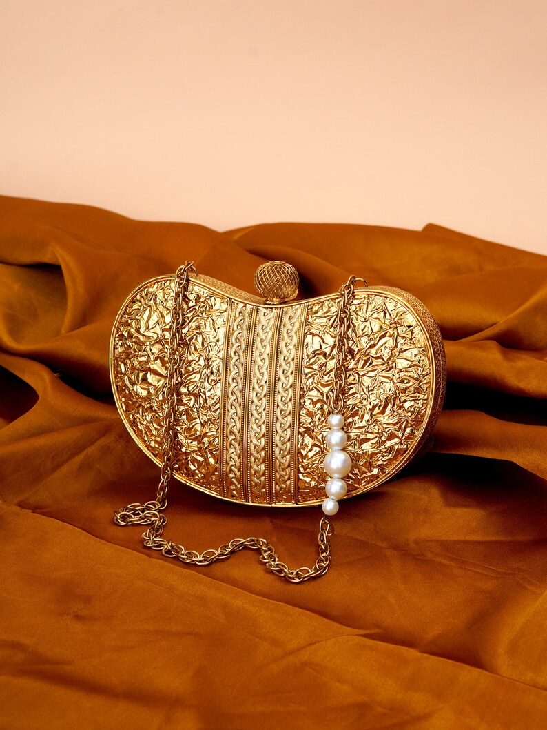 BRIDE Clutch, Gold Clutch, INDIAN CLUTCHES, Beans Shaped Golden Clutch ...