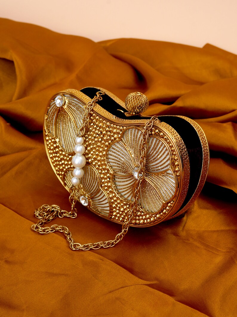 BRIDE Clutch, Gold Clutch, INDIAN CLUTCHES, Beans Shaped Golden Clutch ...