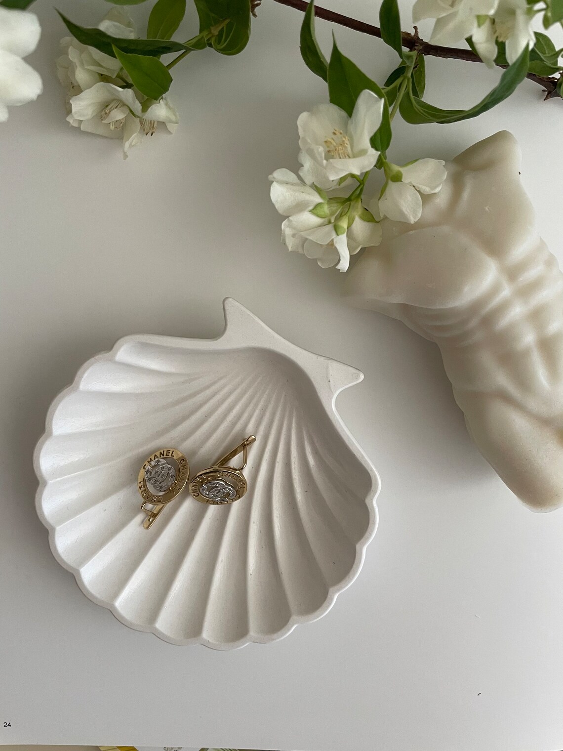 Seashell Concrete Jewelry Tray: Trinket Dish (3.9x3.9 Inches) - Etsy