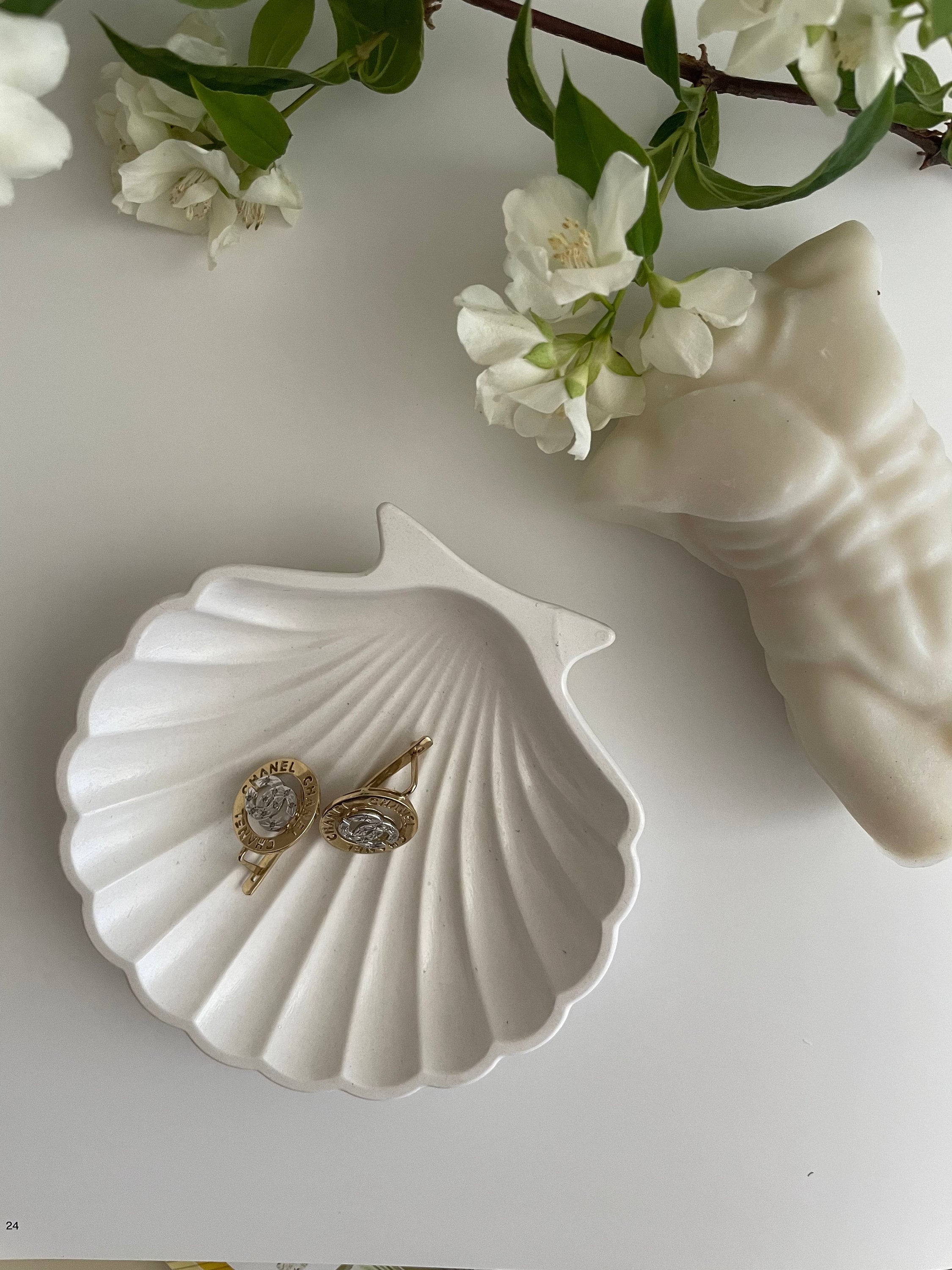 Seashell Concrete Jewelry Tray: Trinket Dish (3.9x3.9 Inches) - Etsy