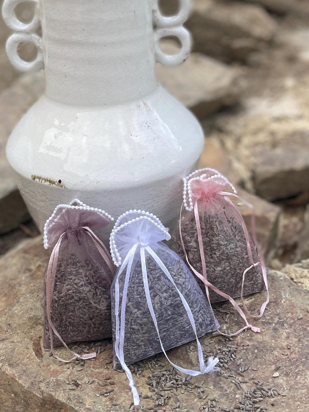 Organic Handmade Lavender Sachets / Relaxing Aroma / Relieves Stress ...