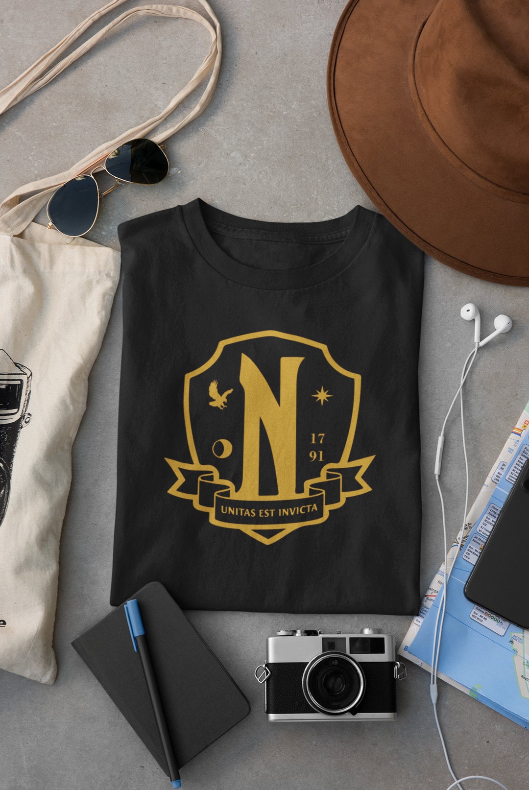 Wednesday Nevermore Academy SVG Unitas Est Invicta Svg - Etsy Wednesday Nevermore Academy SVG Unitas Est Invicta Svg - Etsy