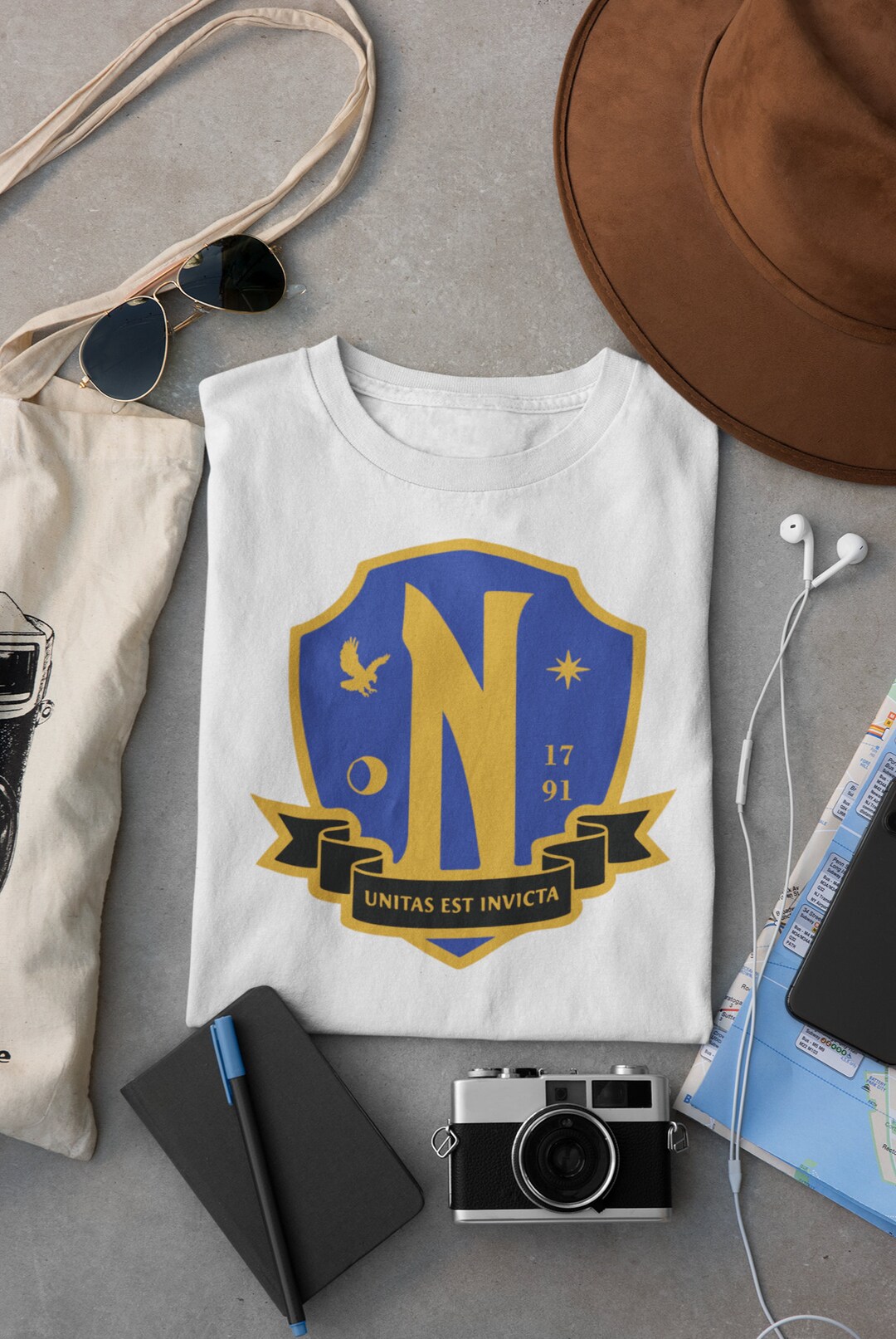 Wednesday Nevermore Academy SVG Unitas Est Invicta Svg - Etsy Wednesday Nevermore Academy SVG Unitas Est Invicta Svg - Etsy