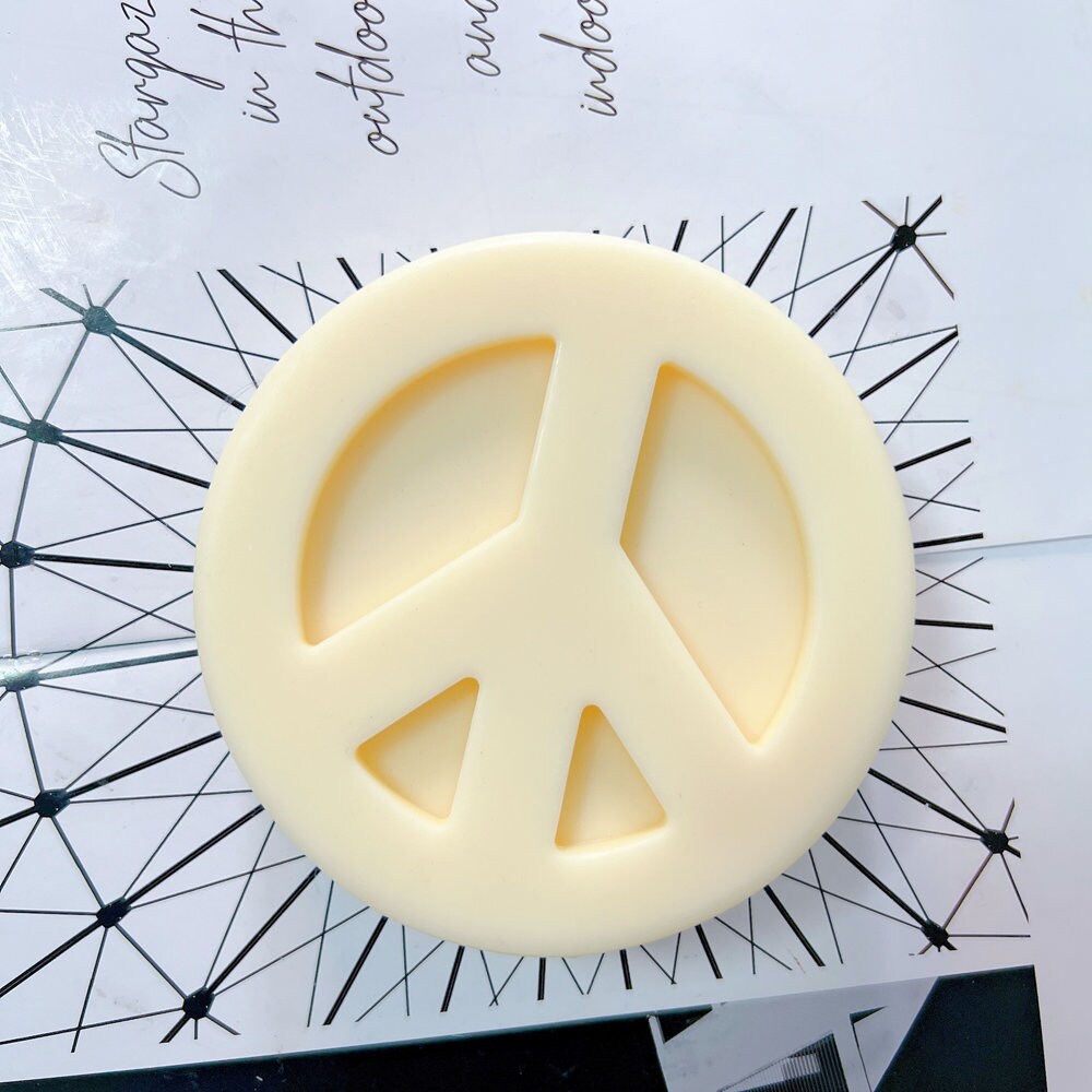 DIY Circle Peace Sign Candle Mold Round Peace Symbol Soy Wax Candles ...