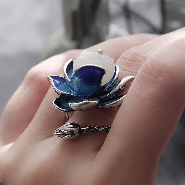 Lotus Flower Ring - Etsy