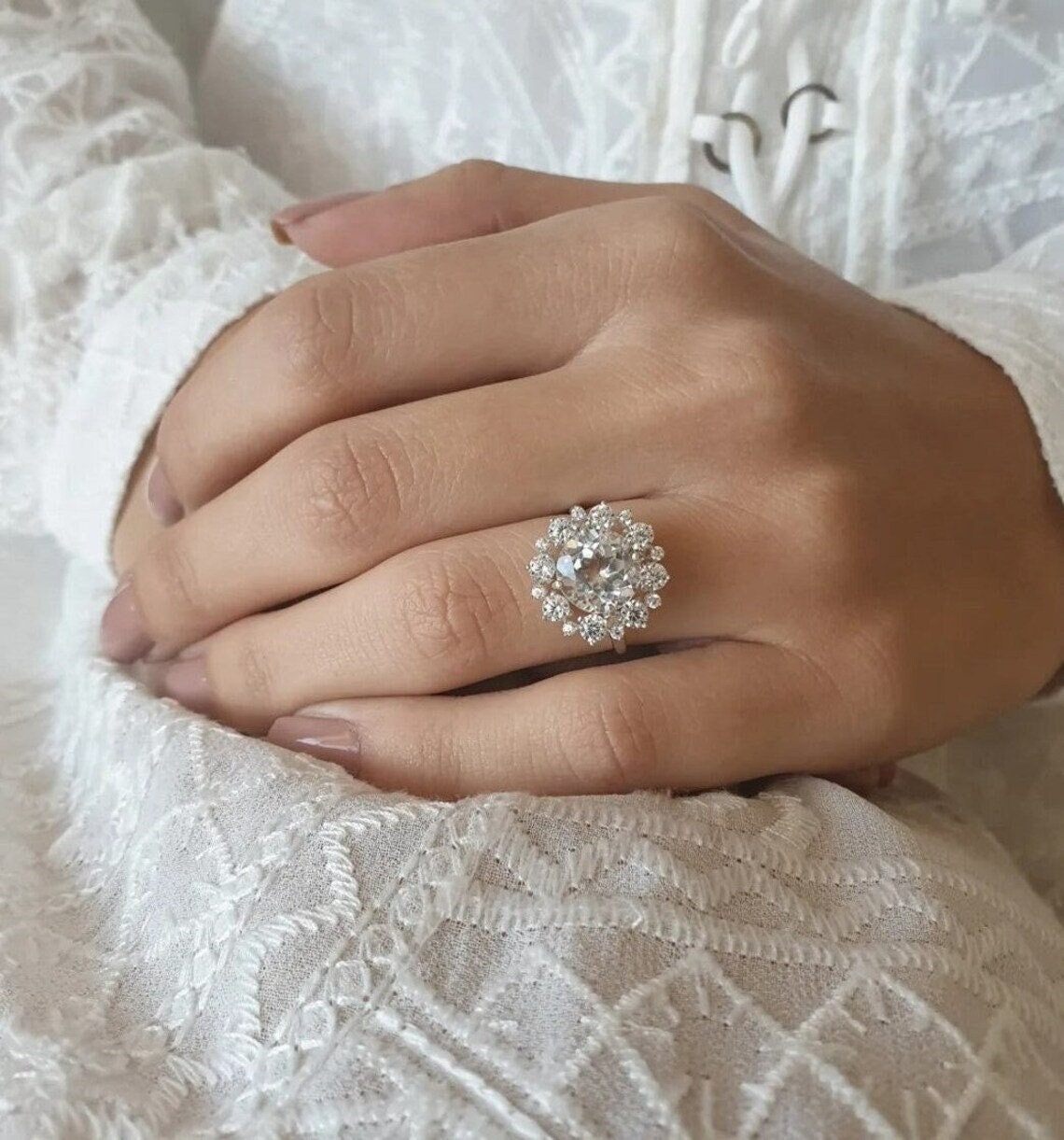 Cluster Wedding Ring Solitaire Ring Starburst Ring Anniversary - Etsy