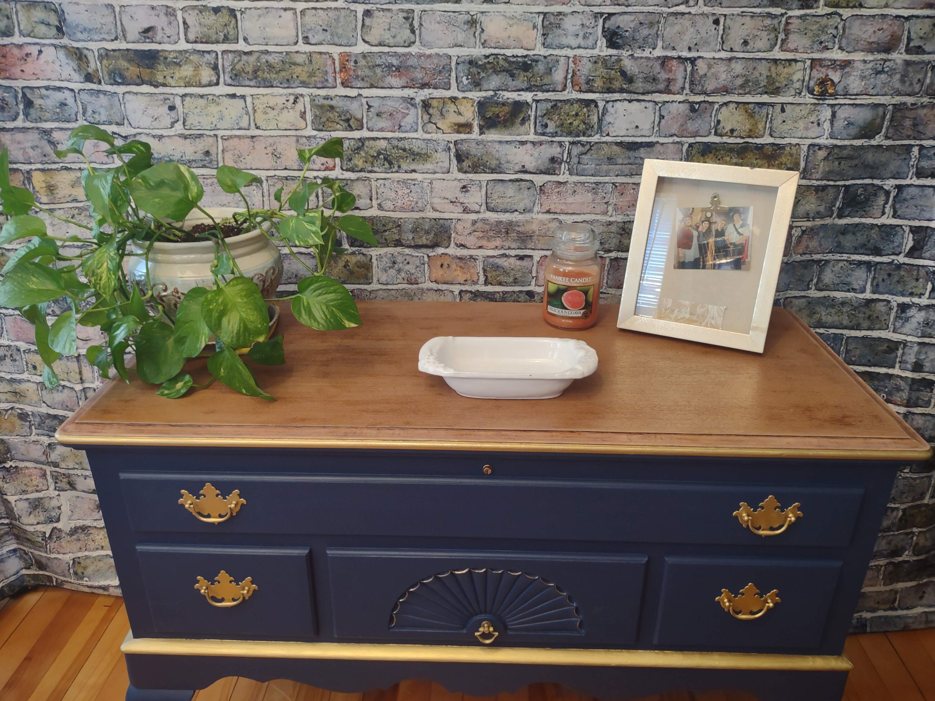 Vintage | ROOS Cedar Chest | Queen Anne Style | 1940s — Simply Upcycled