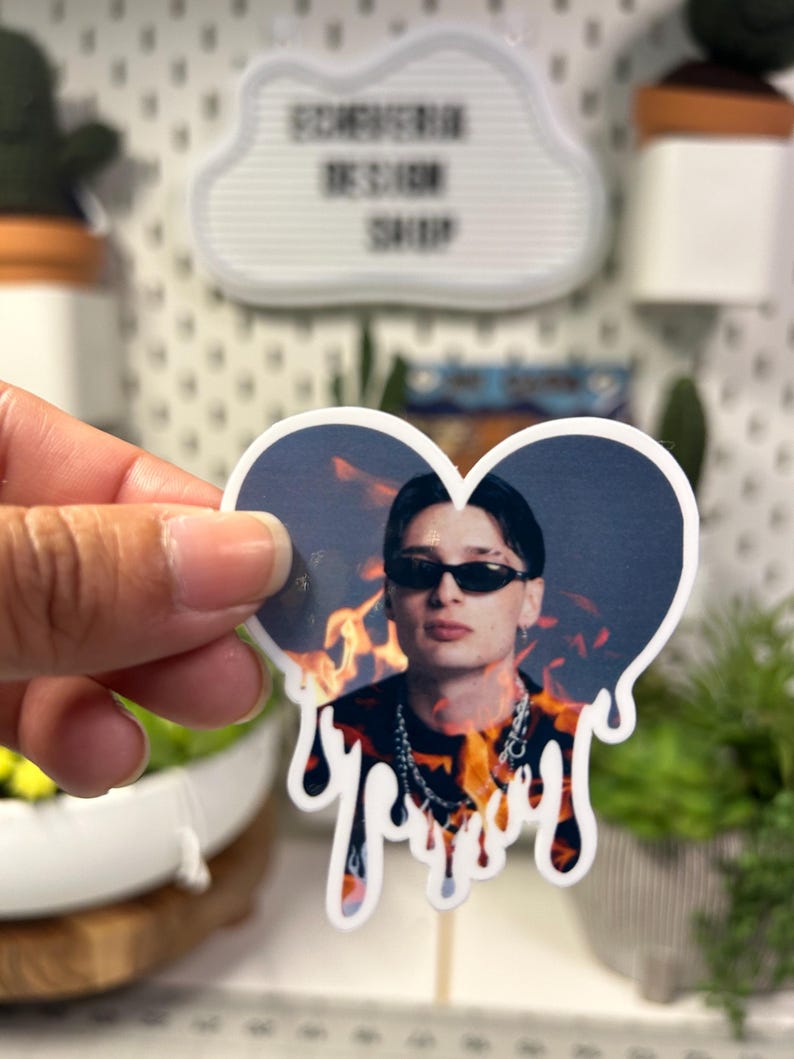 Peso Pluma Vinyl Sticker, Peso Pluma Sticker, Peso Pluma Heart Sticker ...