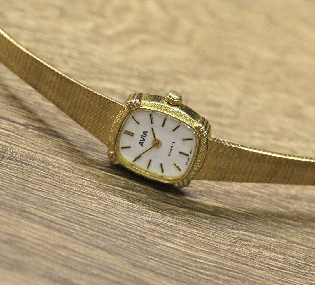 Vintage LADIES WATCH AVIA, Watch Women's 1990's - Gold Plated, Dress ...