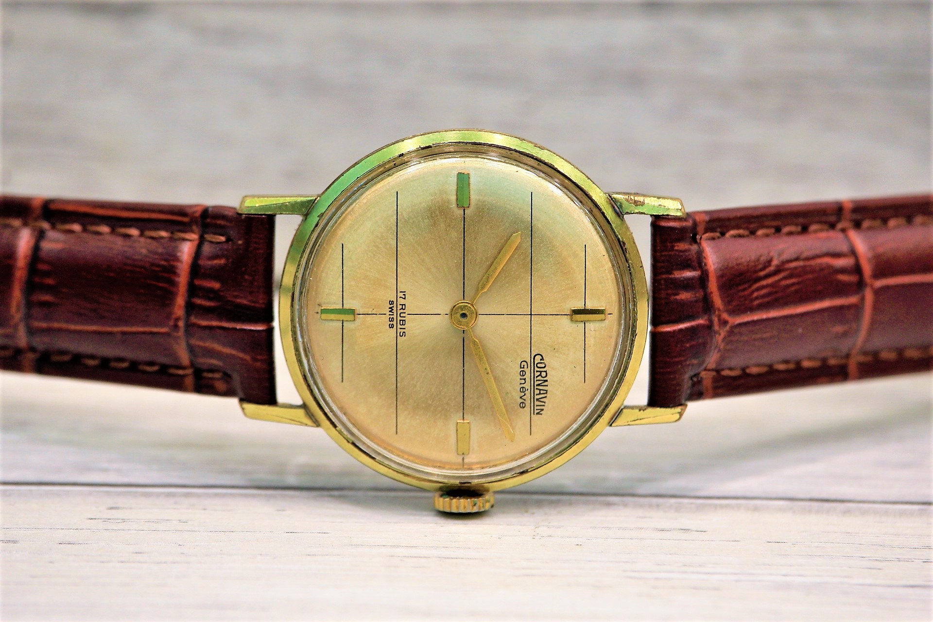 Vintage SWISS Watch cornavin1960's, 17 Jewels, Swiss Watch, Mechanical ...