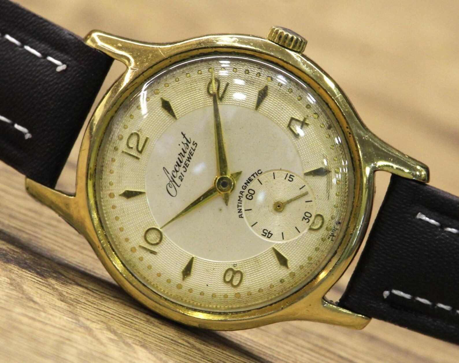 Men's Vintage Watch ACCURIST, SWISS Watch 1950s ,21 Jewels ...