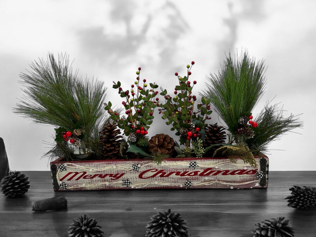 Wood, Farmhouse, Pallet Wood, Plant, Flower Box, Table Centerpiece - Etsy