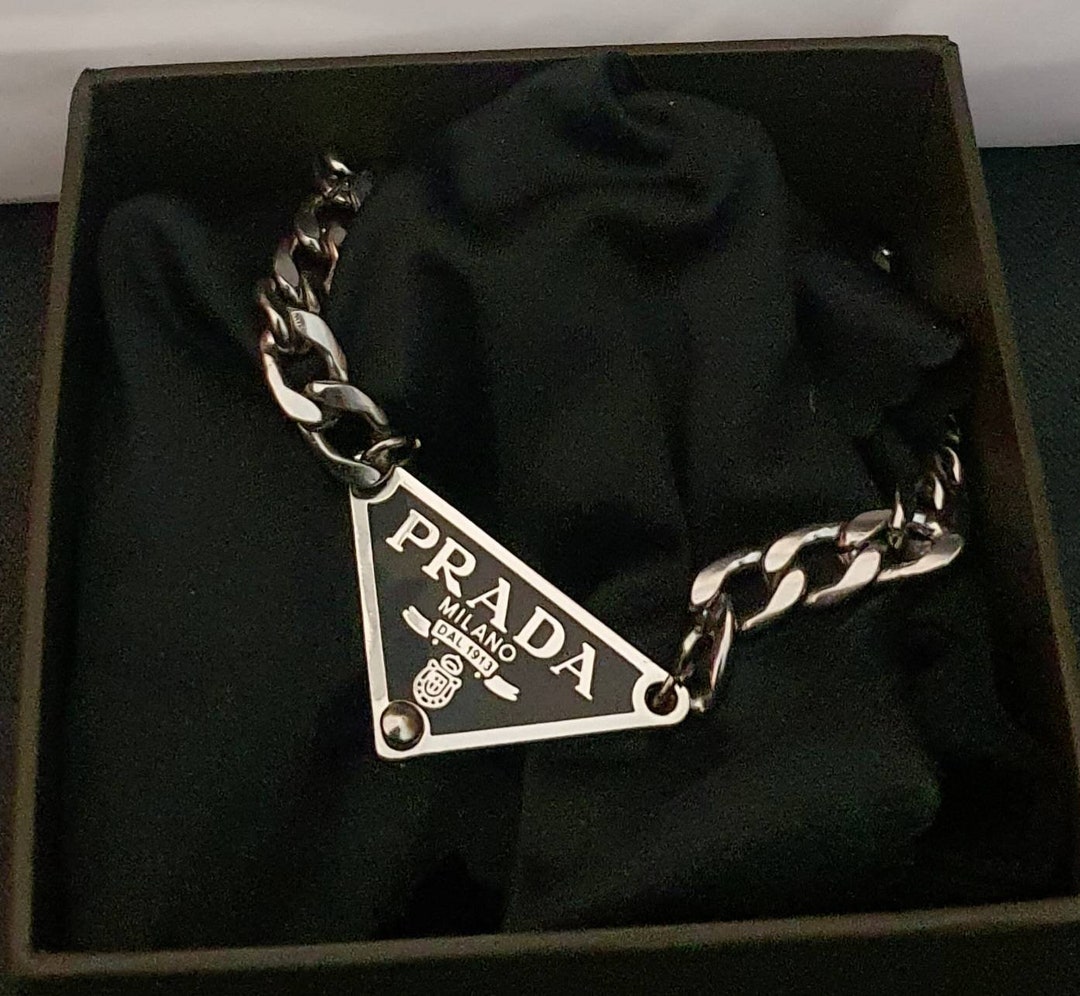 Chunky PRADA LOGO Triangle Triangolo Kette Cuban Chain Jewelry - Etsy