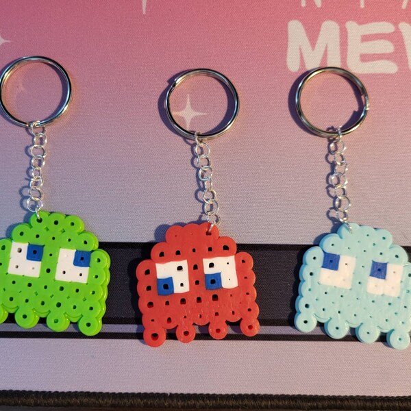 Pacman Keychain - Etsy