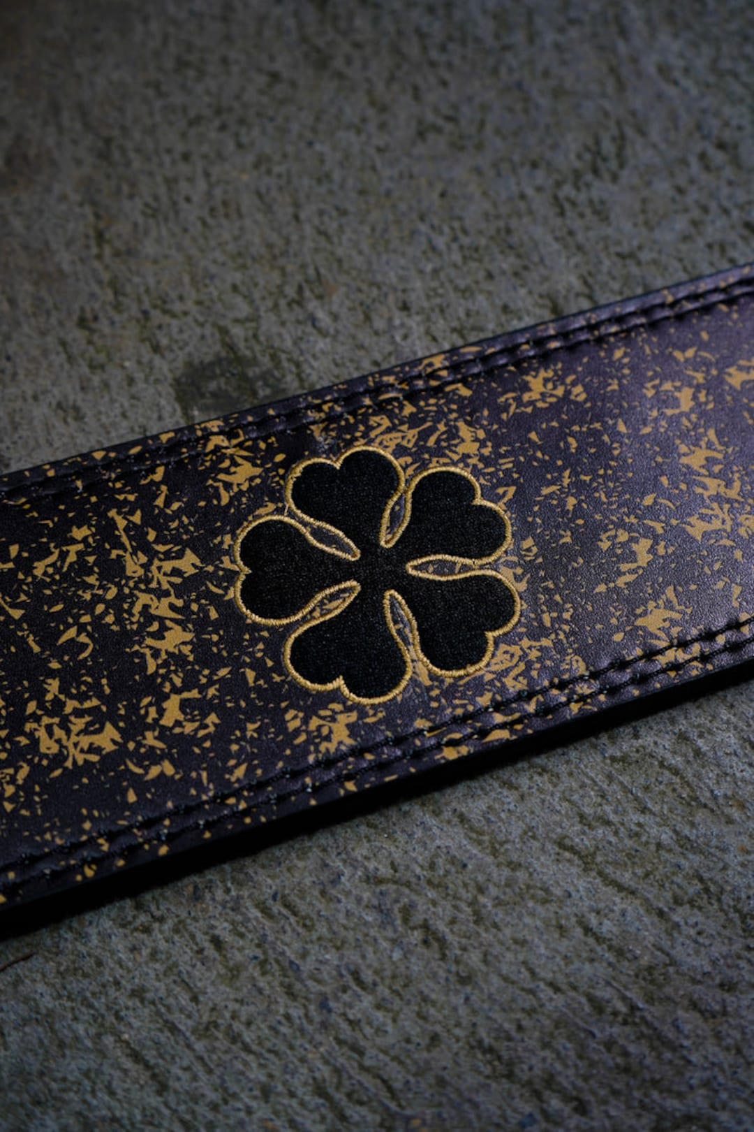 Clover Embroidered Power Weightlifting Nubuck Leather Lever Belt 4 ...