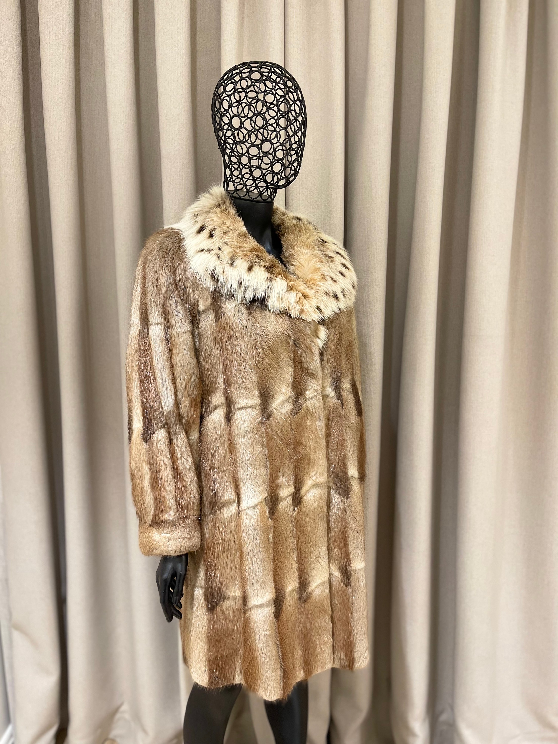 Muskrat Fur Coat Lynx Collar Lynx Fur Coat Real Fur - Etsy