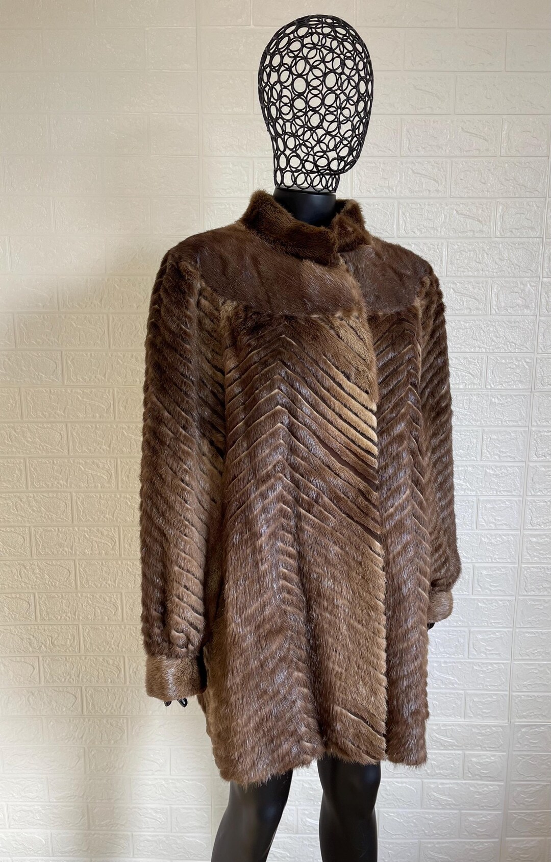 Vintage Handmade Otter Fur Coat Perfect Condition Size Large Warm ...