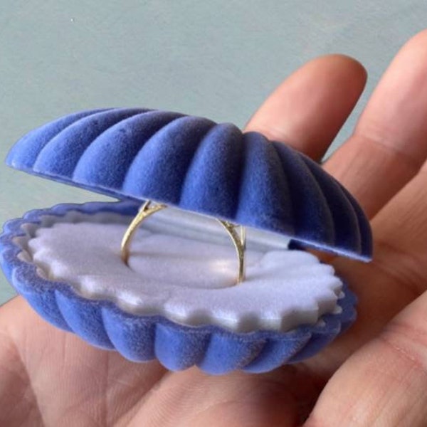 Shell Ring Box - Etsy