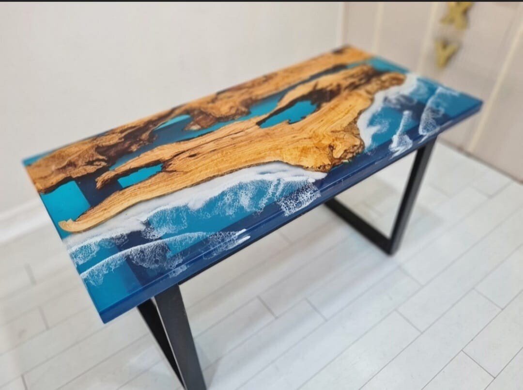 Blue Clear Resin Epoxy Table, Coffee Table, Wooden Dining Table, Semi ...