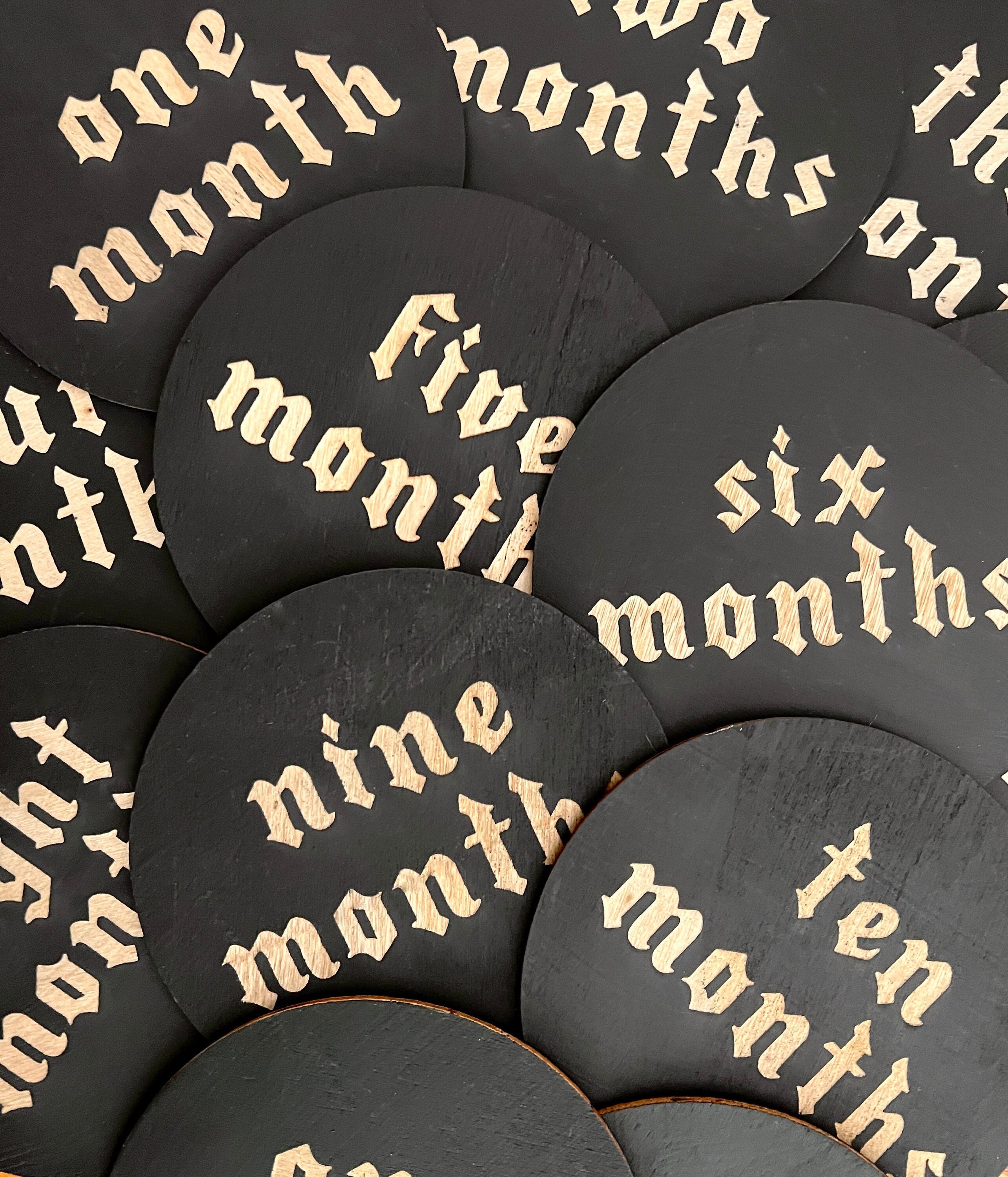 Edgy Wooden Monthly Milestone Markers First Holiday Signs Newborn Photo ...