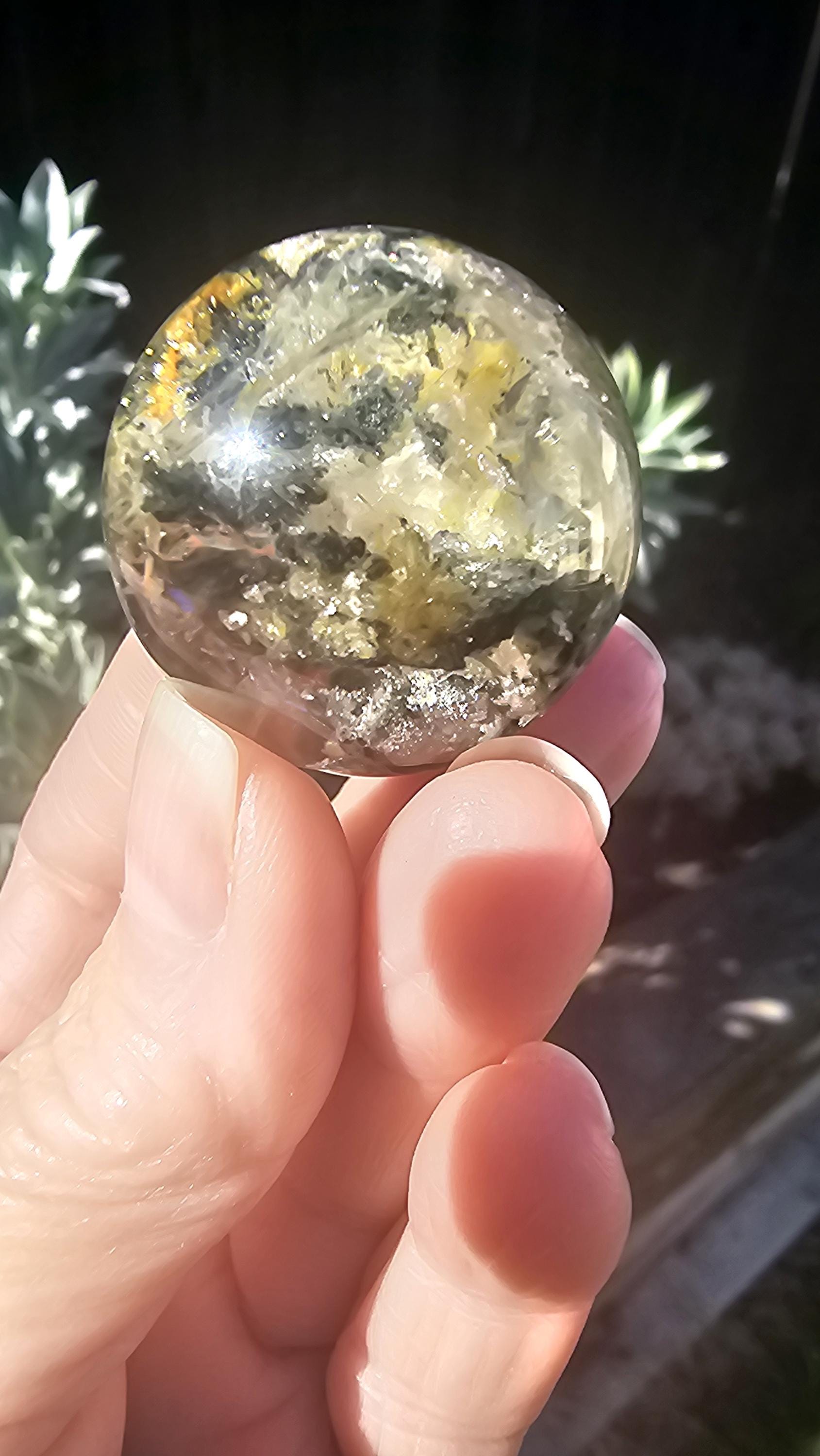 Garden Quartz Phantom Lodolite Quartz Sphere - Etsy