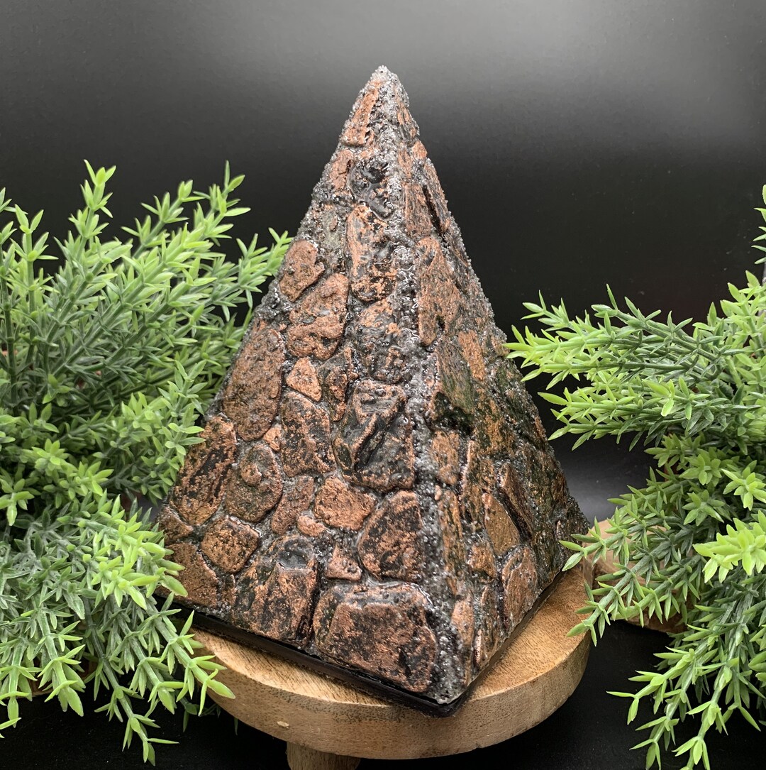 Handmade Animal Urn pyramid 600ml Made of Ceramic and Slate for Dogs or ...