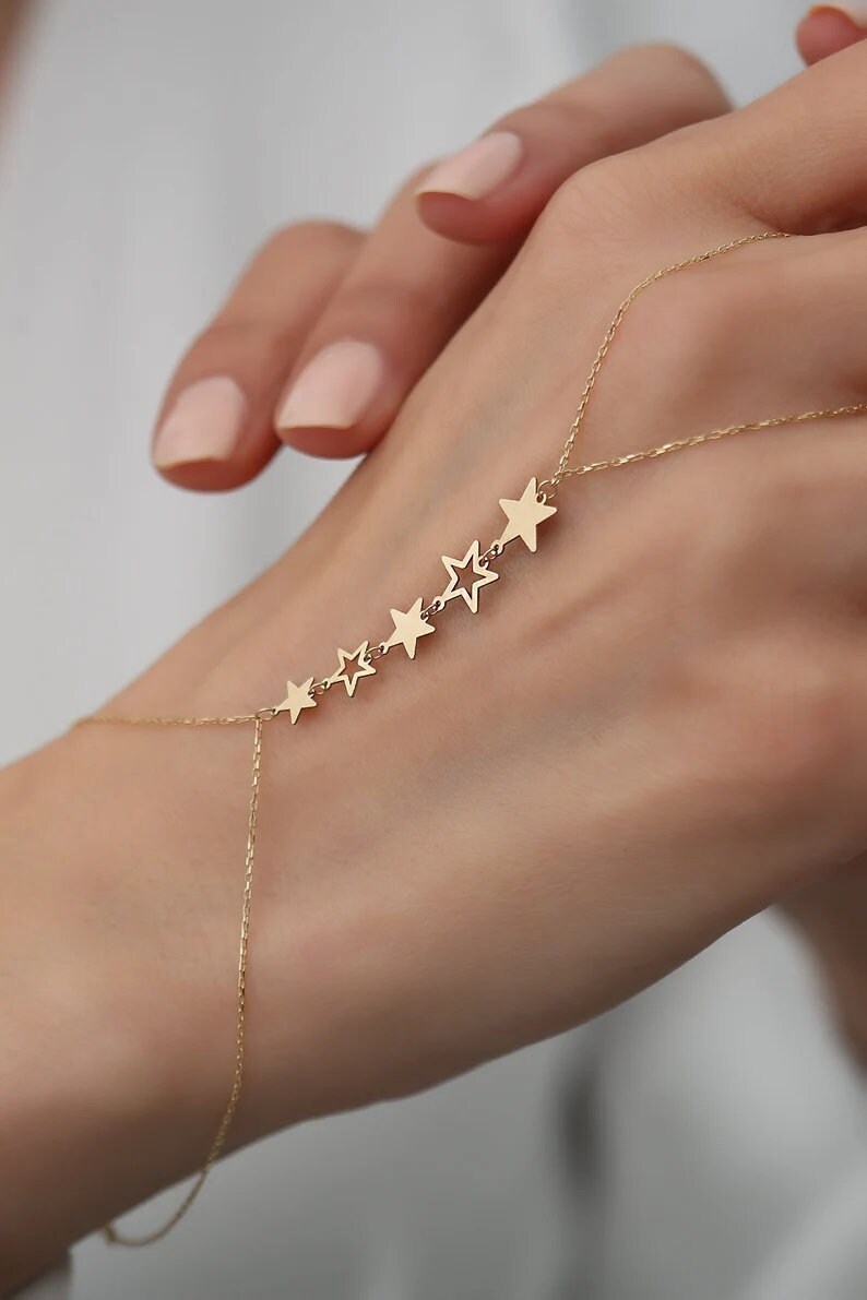 14k Solid Gold Star Chain Bracelet / Star Finger Bracelet / Dainty ...