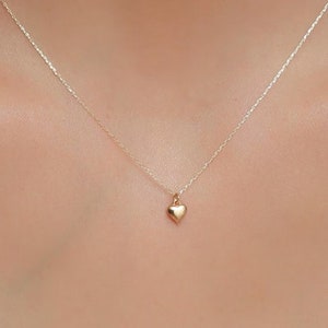 14K Solid Gold Tiny Heart Necklace / Minimalist Design Sacred Heart ...