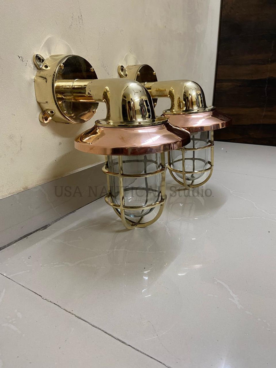 Nautical Elegance: Marine Ship Salvaged Brass Wall Sconce Light With ...