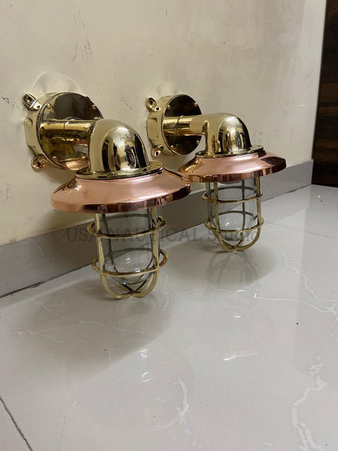 Nautical Elegance: Marine Ship Salvaged Brass Wall Sconce Light With ...