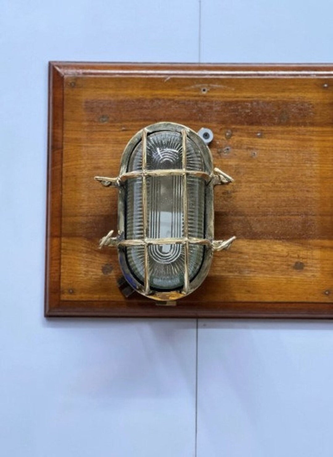 Nautical Reclaimed Brass Oval Bulkhead Light Maritime Ship Decor ...