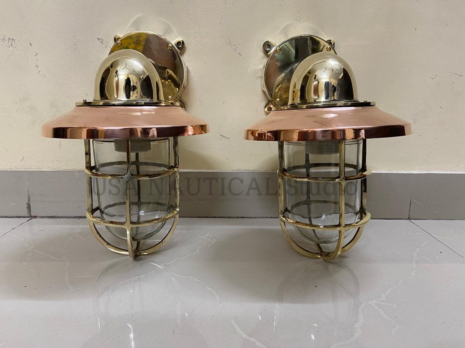 Nautical Elegance: Marine Ship Salvaged Brass Wall Sconce Light With ...