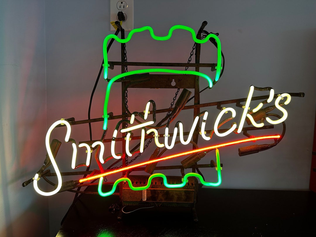 SMITHWICKS NEON BAR Advertising Sign - Etsy