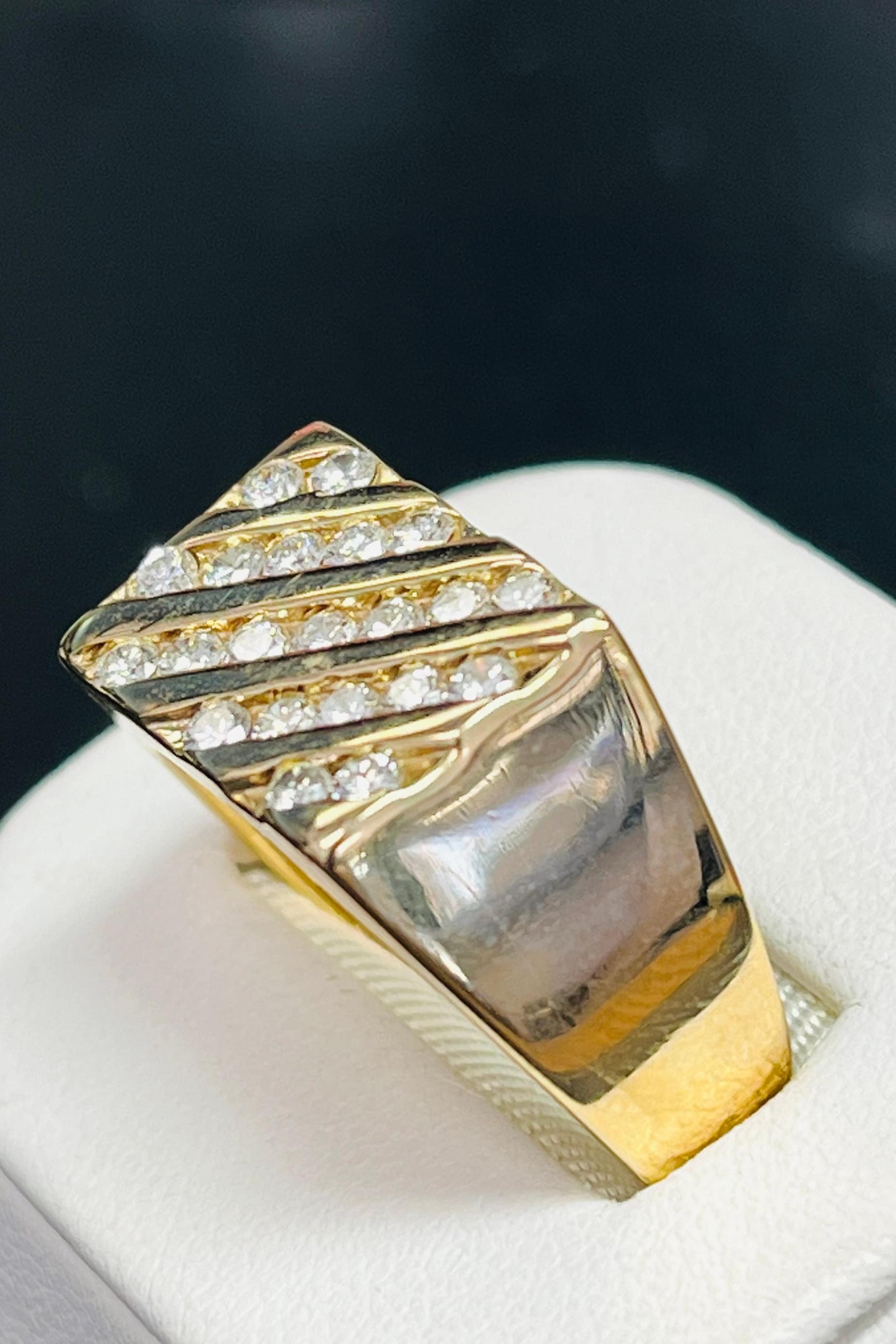 14K Yellow Gold Diamond Square Pinky Ring(rmd14-5) - Etsy