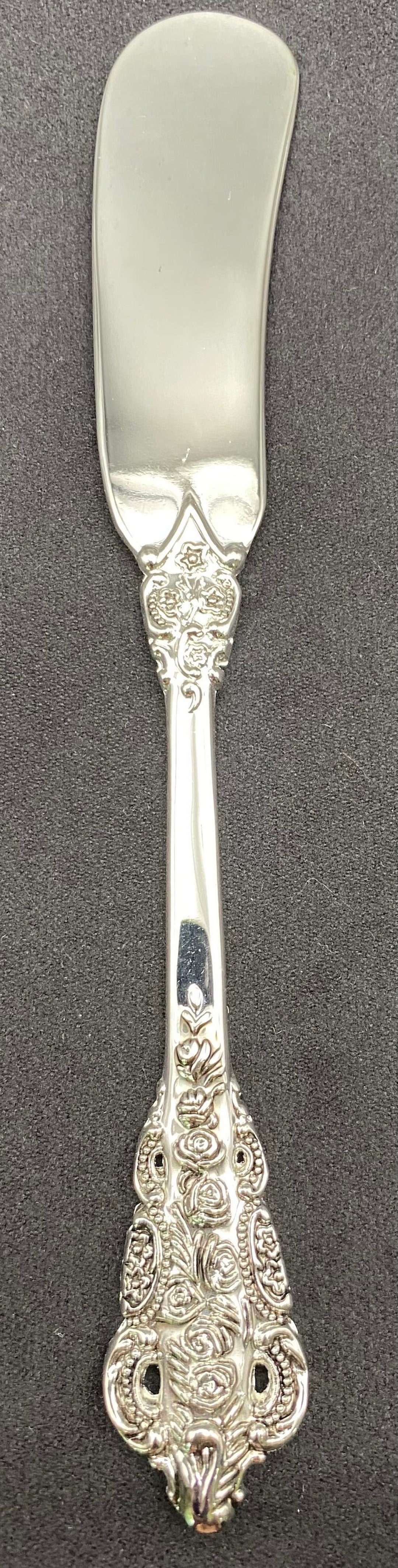 Antique Baroque by Wallace Silversmiths Silverplate Flat Handle Butter ...